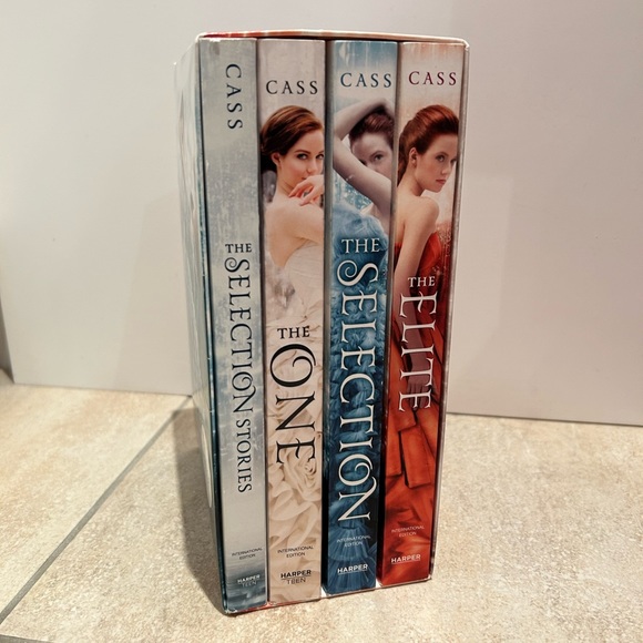 Other | The Selection Series By Kiera Cass Soft Cover Book Bundle ...